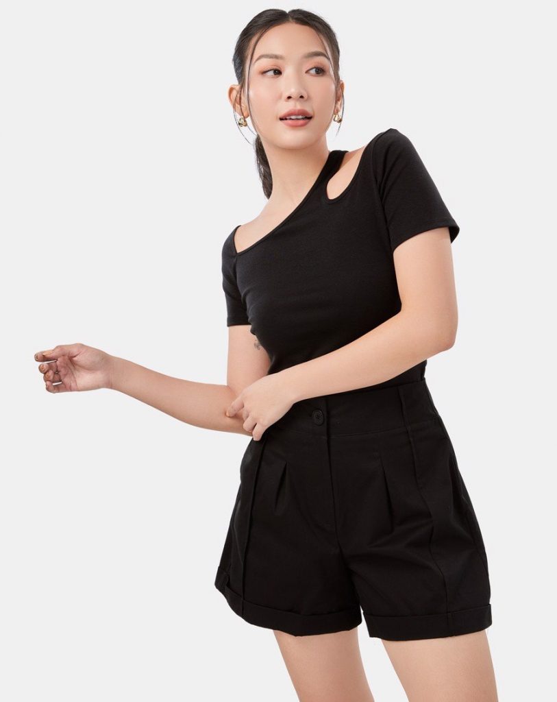 Áo thun cutout bất đối xứng màu hồng, đen, xanh hiện đại cá tính